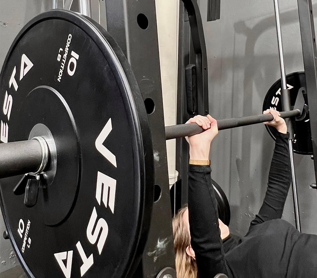 3 Powerful Home Workouts With Smith Machine And Bench – Vesta Fitness Store
